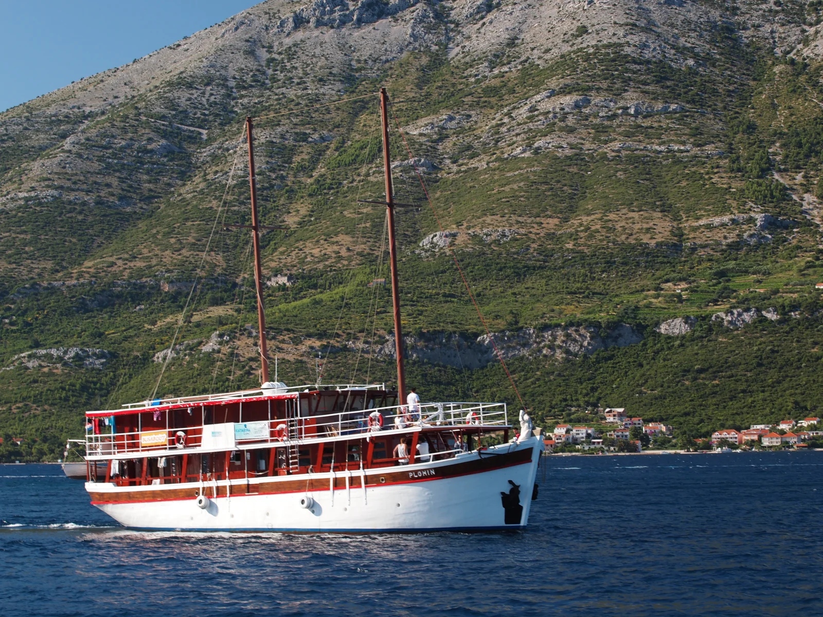 Plomin Ship | Traditional Ensuite Cruises with Katarina Line