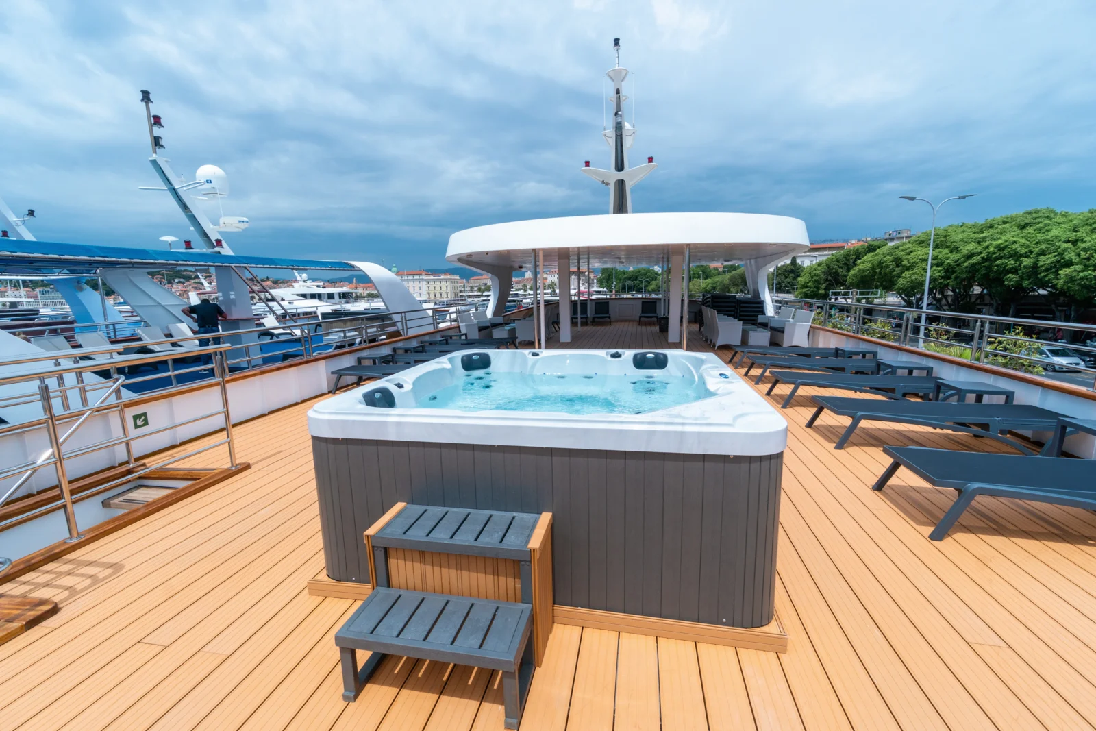 MV Adriatic Sky | Deluxe Superior Ship for Adriatic Cruises
