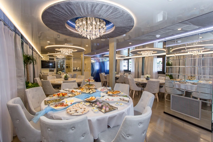 MV Ave Maria | Deluxe Superior Ship for Adriatic Cruises