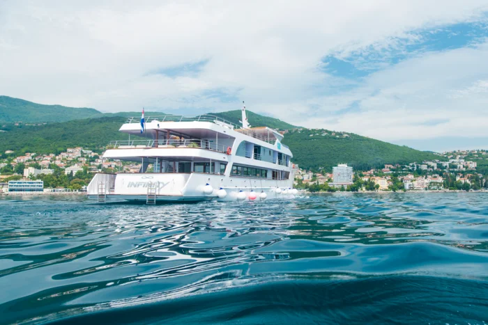 MV Infinity | Deluxe Superior Ship for Adriatic Cruises