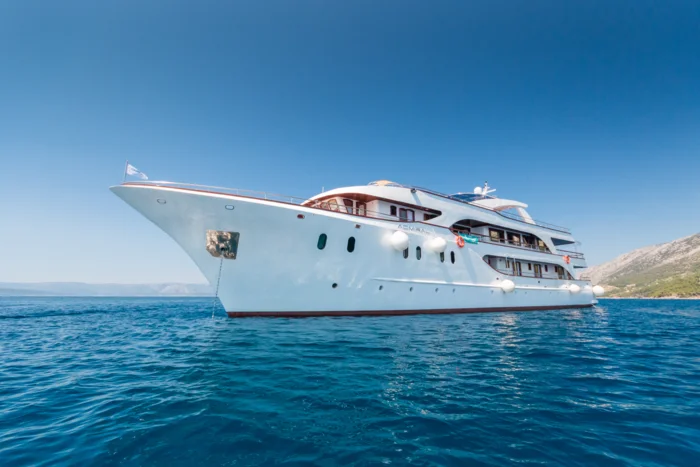 MV Admiral | Deluxe Ship for Adriatic Cruises